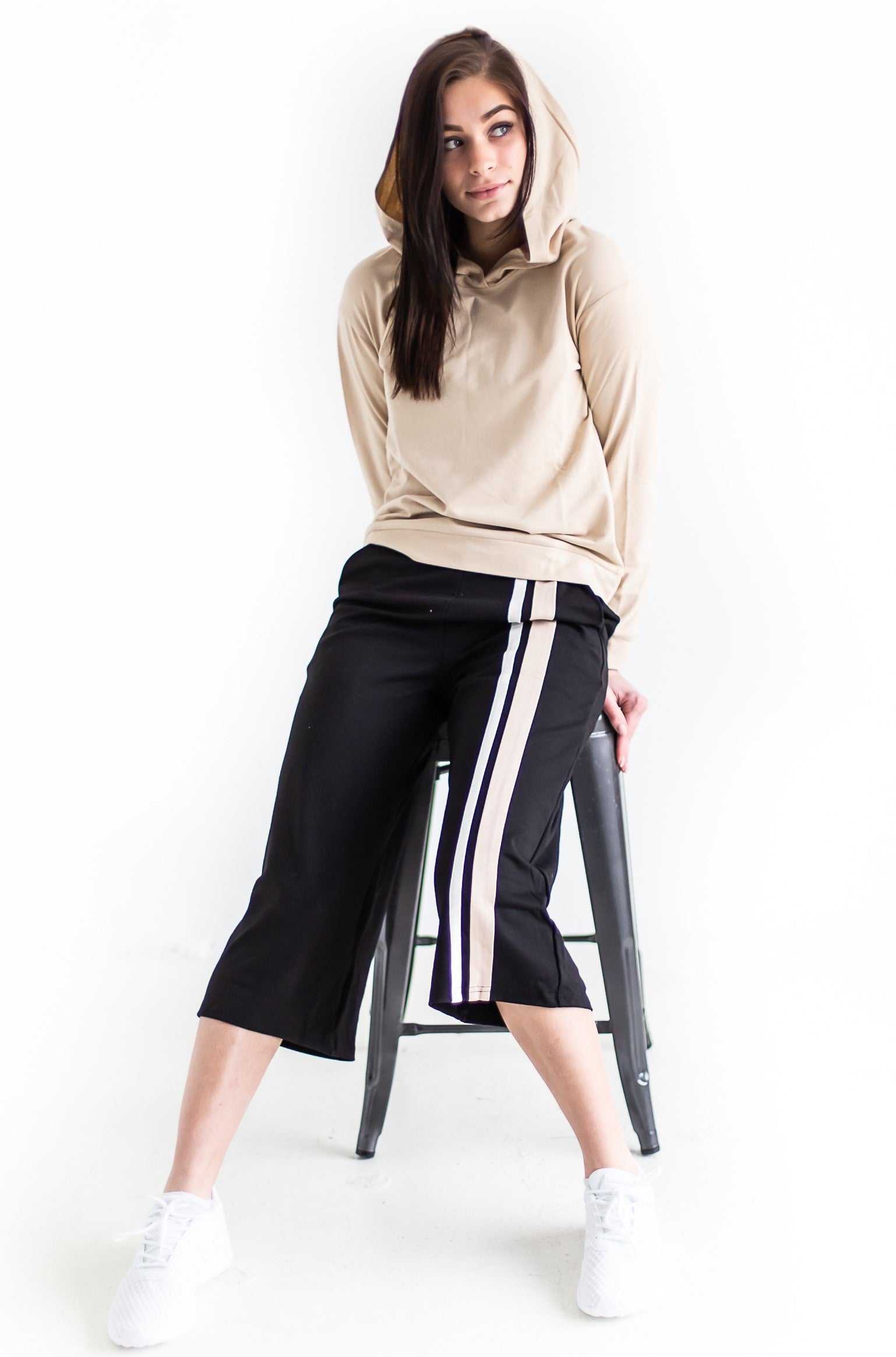 Double Up Cropped Track Pants – BODYRENN